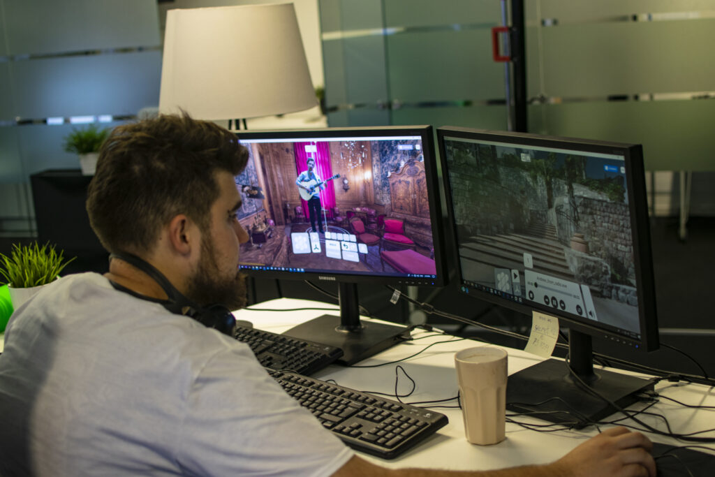 DIY Volumetric capture with Azure Kinect or Intel Realsense